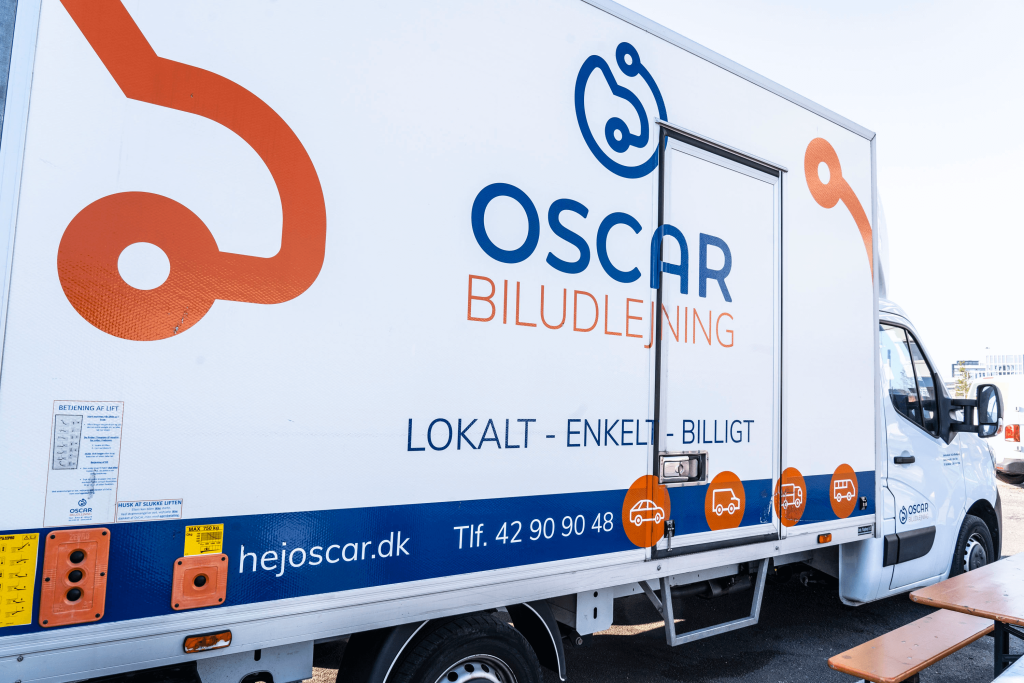 Sådan betjener man en liftbil | Oscar Biludlejning Blog
